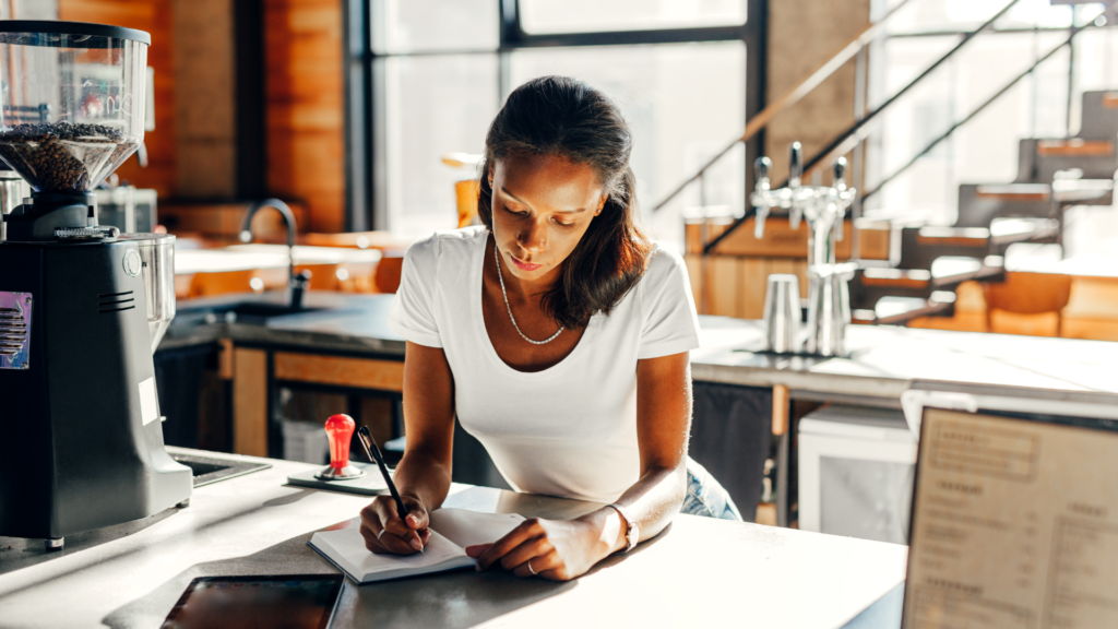 B1 ESL Video Lesson Plan: One-Week Job